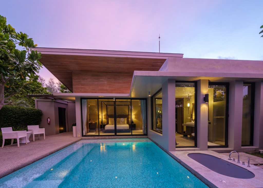 Modern Design Trends for Pools and Pavers in 2025
